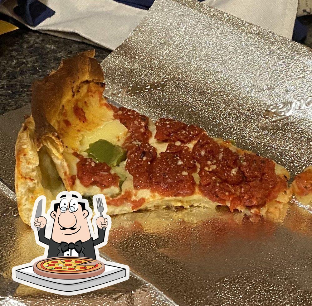 Nancy's Pizza in Island Lake - Restaurant menu and reviews