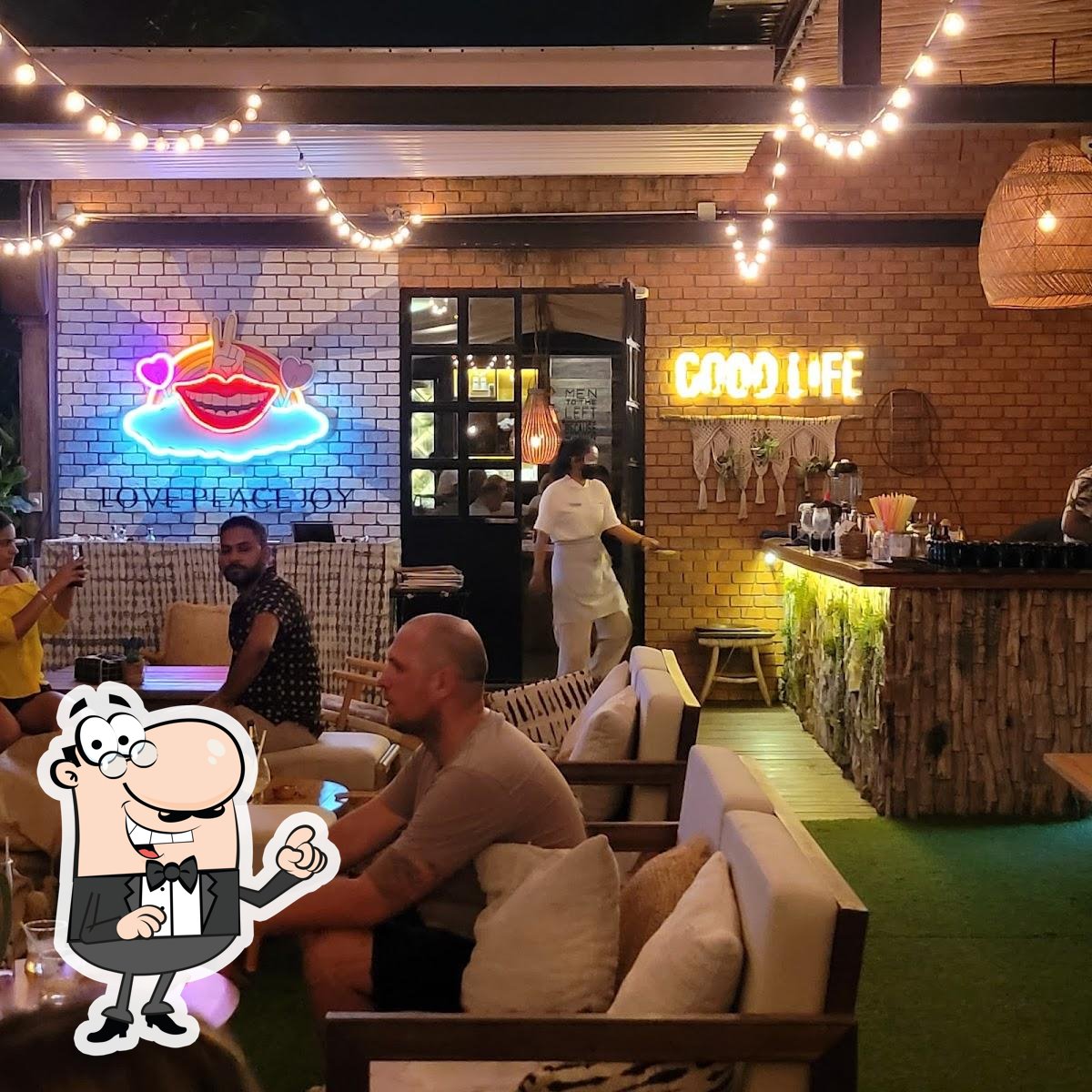 Coco Tam’s, Ko Samui - Restaurant menu, prices and reviews