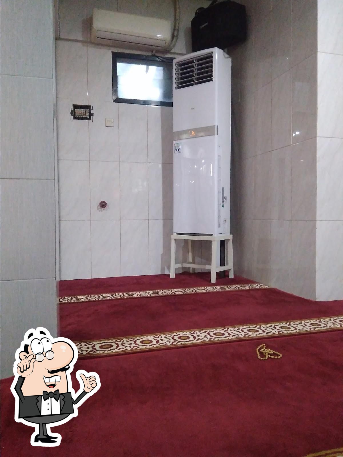 Warkop Tiara Coofie cafe, Ngelom - Restaurant reviews