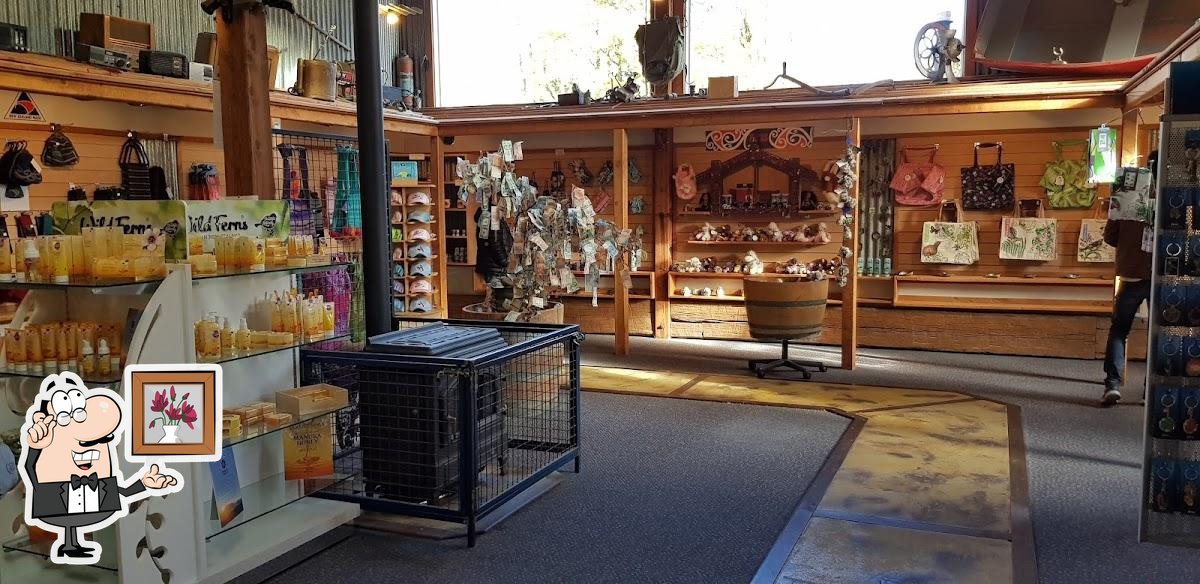 Makarora Country Cafe, 5507 Makarora-Lake Hawea Rd in Makarora ...
