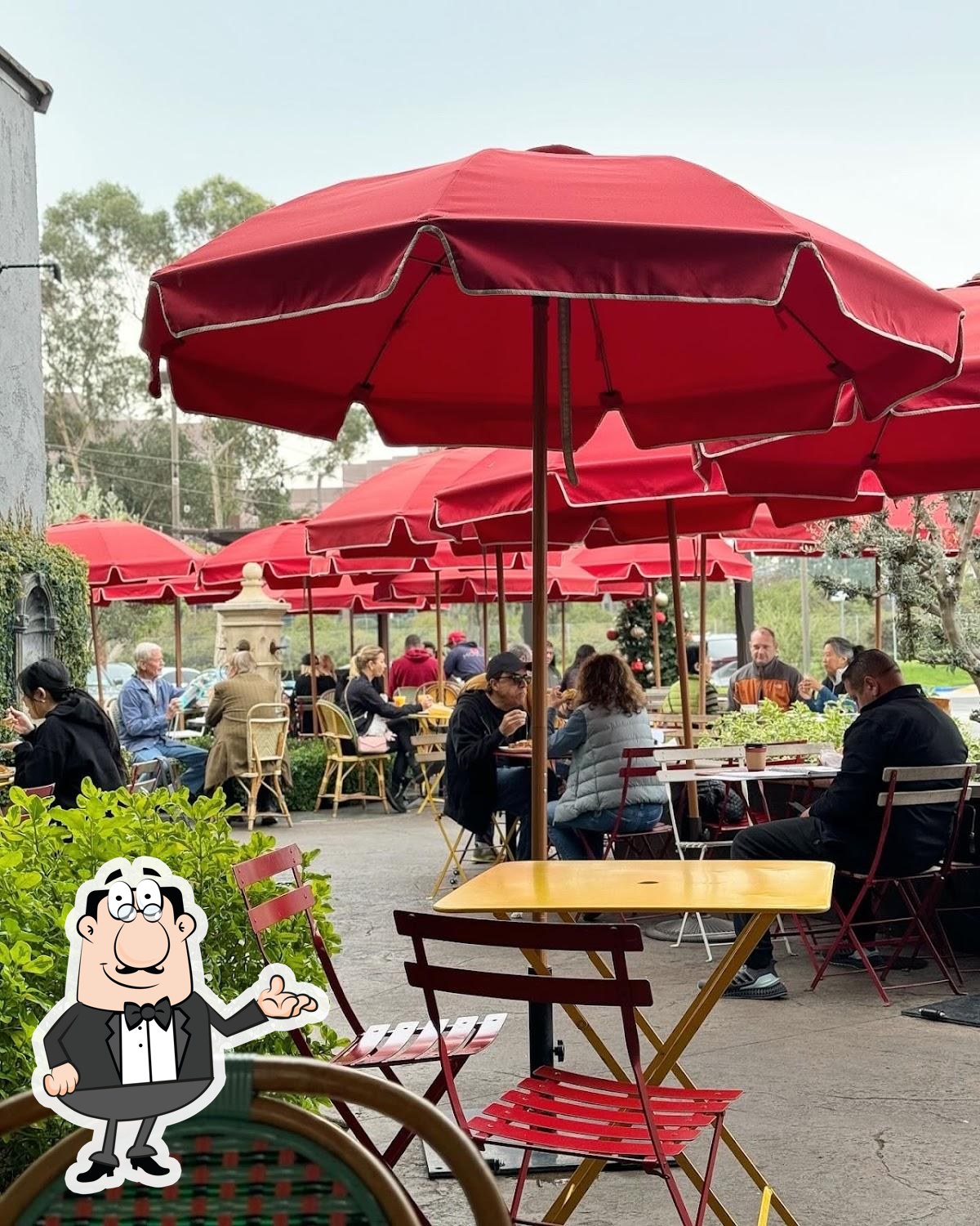 MOULIN, Newport Beach - Restaurant menu, prices and reviews