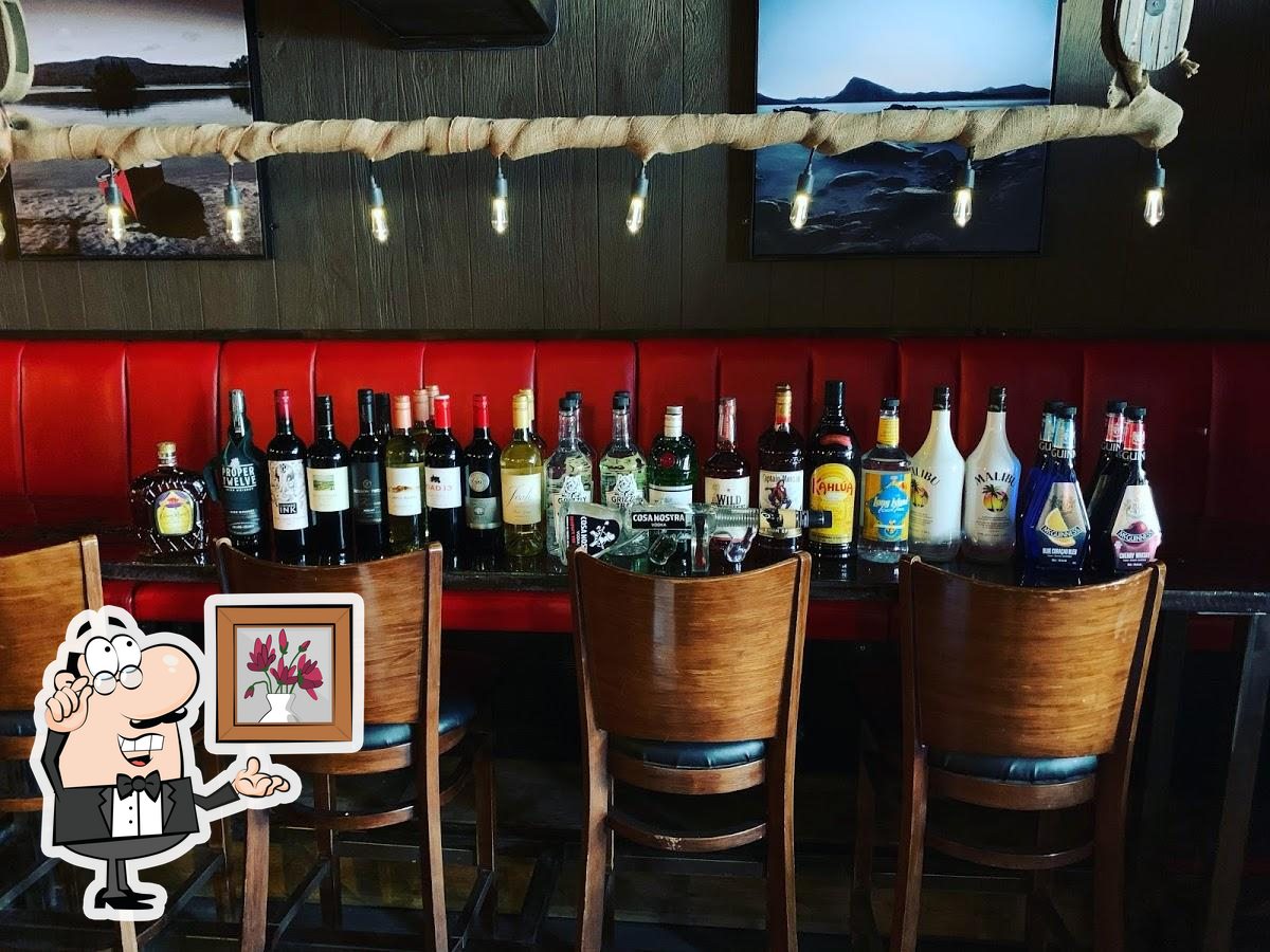 East to West Lifestyle Pub in Stettler - Restaurant menu and reviews