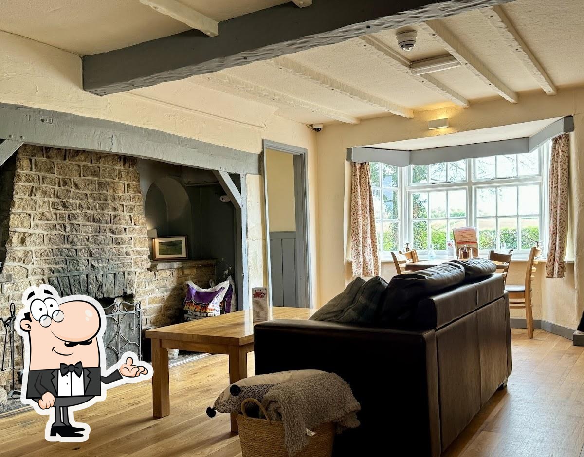 The Old Red Lion, Welham - Restaurant menu, prices and reviews