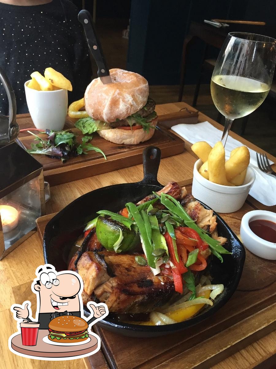 The Pullman Folkestone, 7-9 Church St in Folkestone - Restaurant reviews