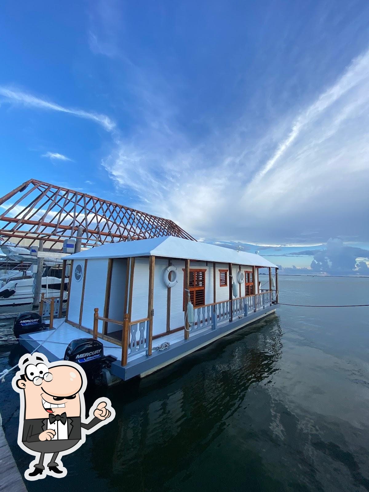 La Hach Omakase restaurant, Cancún, Laguna de