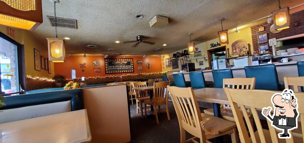 Shay's Restaurant in Shoreline - Restaurant menu and reviews