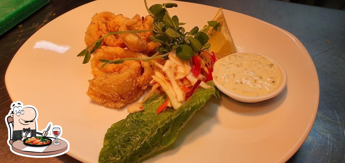 Railway Hotel Pakenham in Pakenham - Restaurant menu and reviews