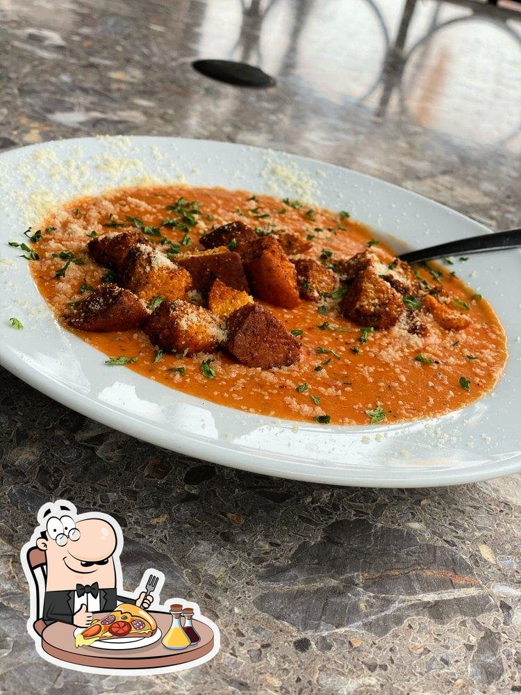 Calamity J Grill & Bar in Huntington - Restaurant menu and reviews