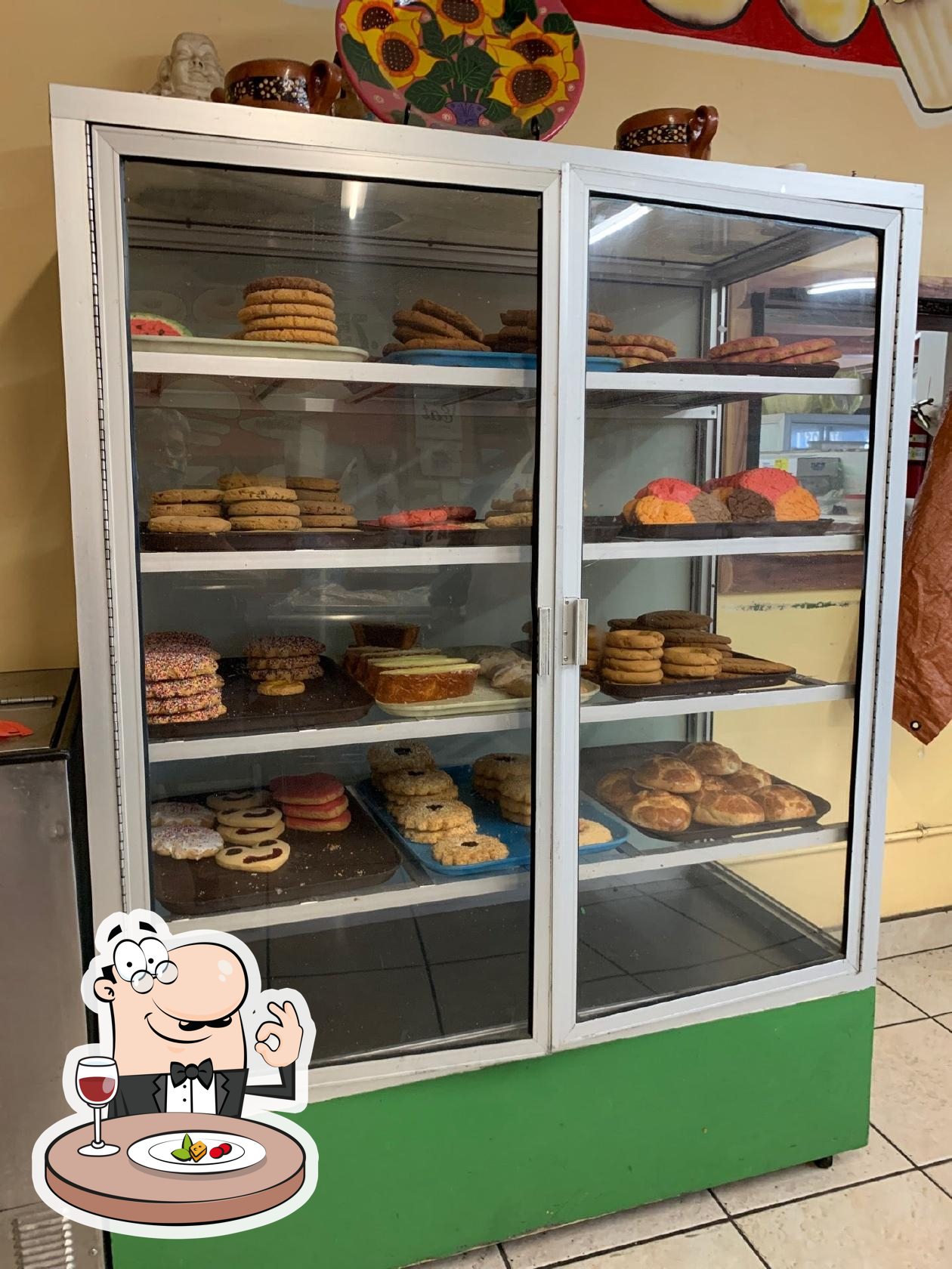 Elvira's Bakery in Yuma - Restaurant menu and reviews