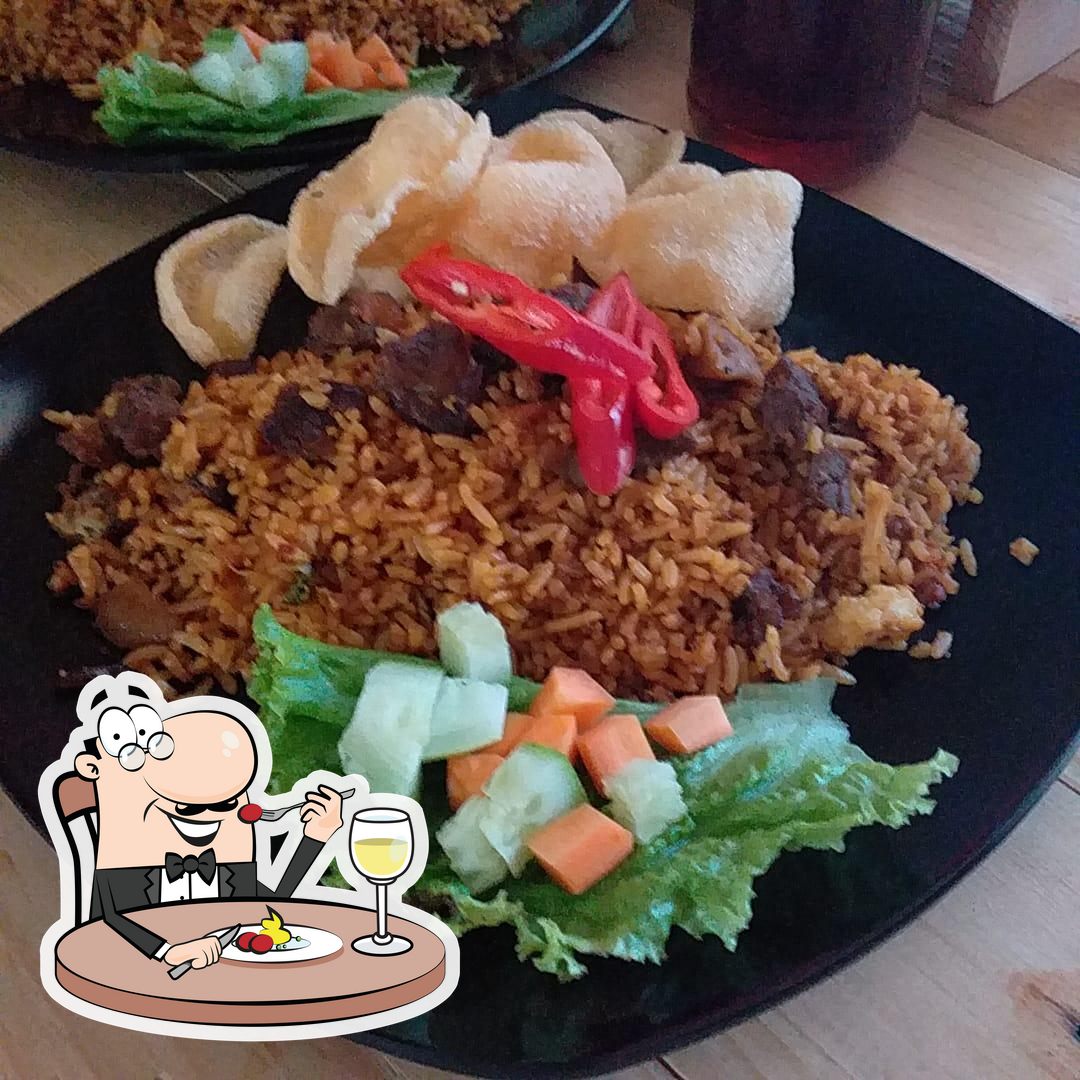 Restaurante Nasi Goreng & Ayam Goreng Aneka Racun, Bandung - Carta del ...
