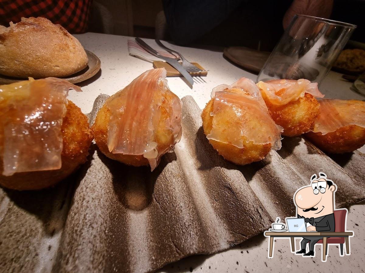 Caluana, Madrid, Estación de Sol - Menú del restaurante, precios y reseñas