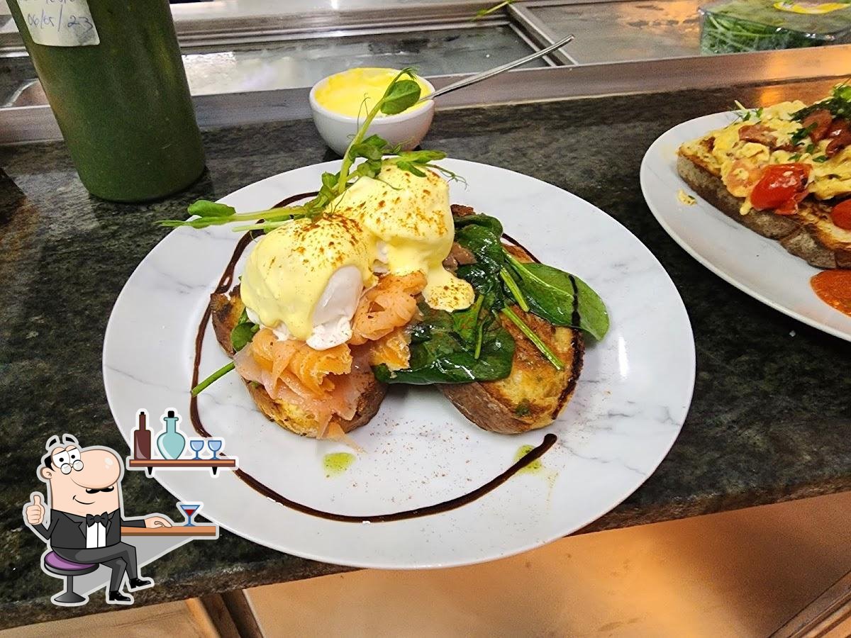 GarWyn's Garden Cafe & Resto, Lexia - Restaurant menu, prices and reviews