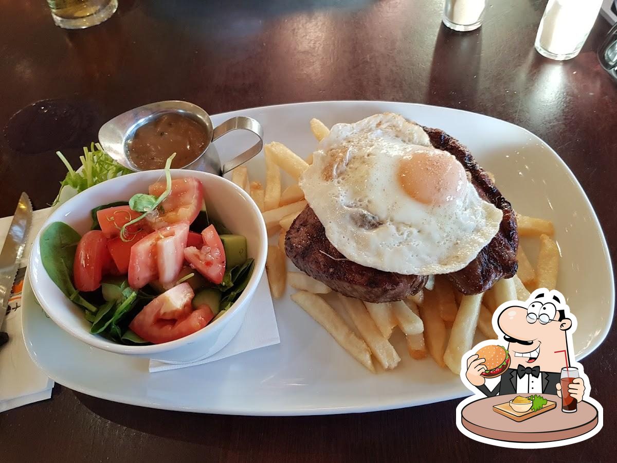 Whale & Ale in Clarkson - Restaurant menu and reviews