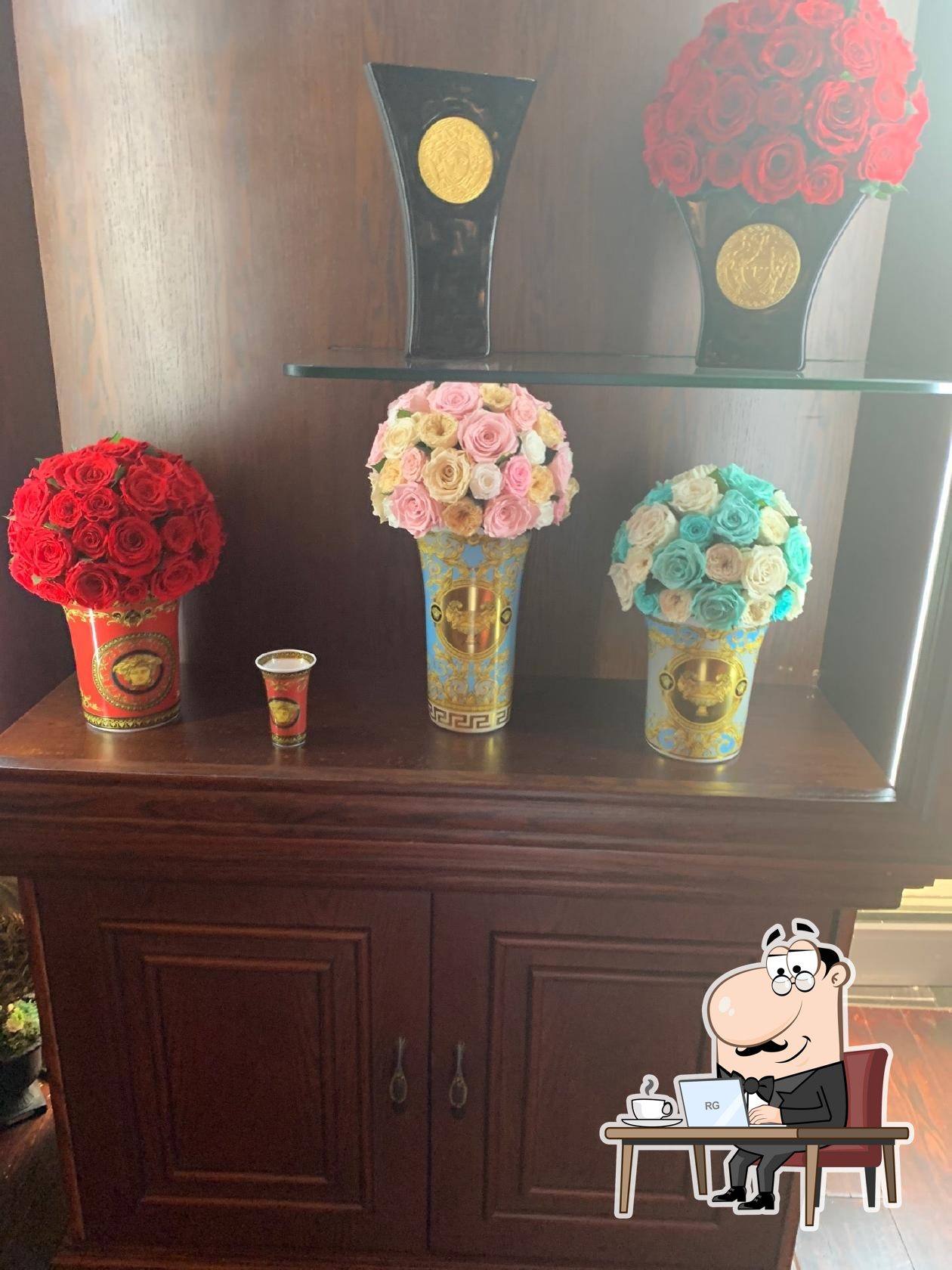 Forever Rose Cafe, Dubai - Restaurant menu, prices and reviews