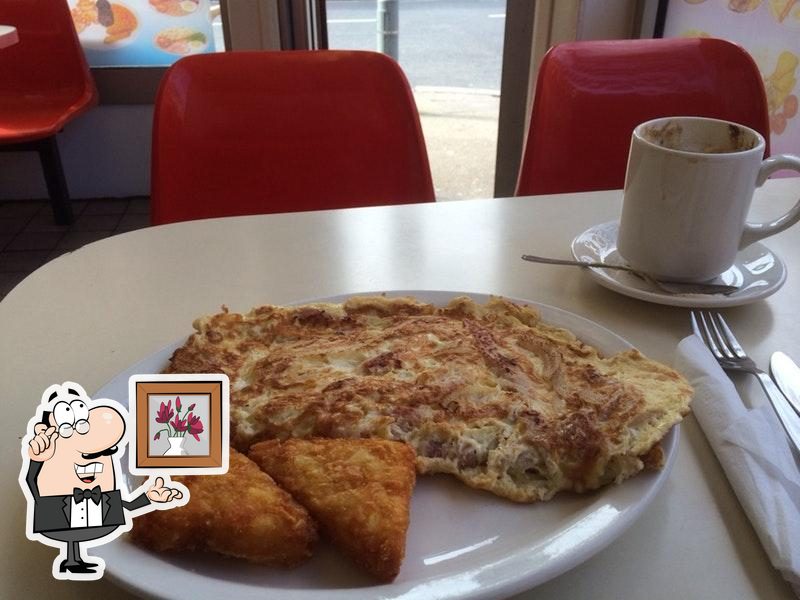 Billy's Cafe, 4 Pritchard's Rd in London - Restaurant menu and reviews