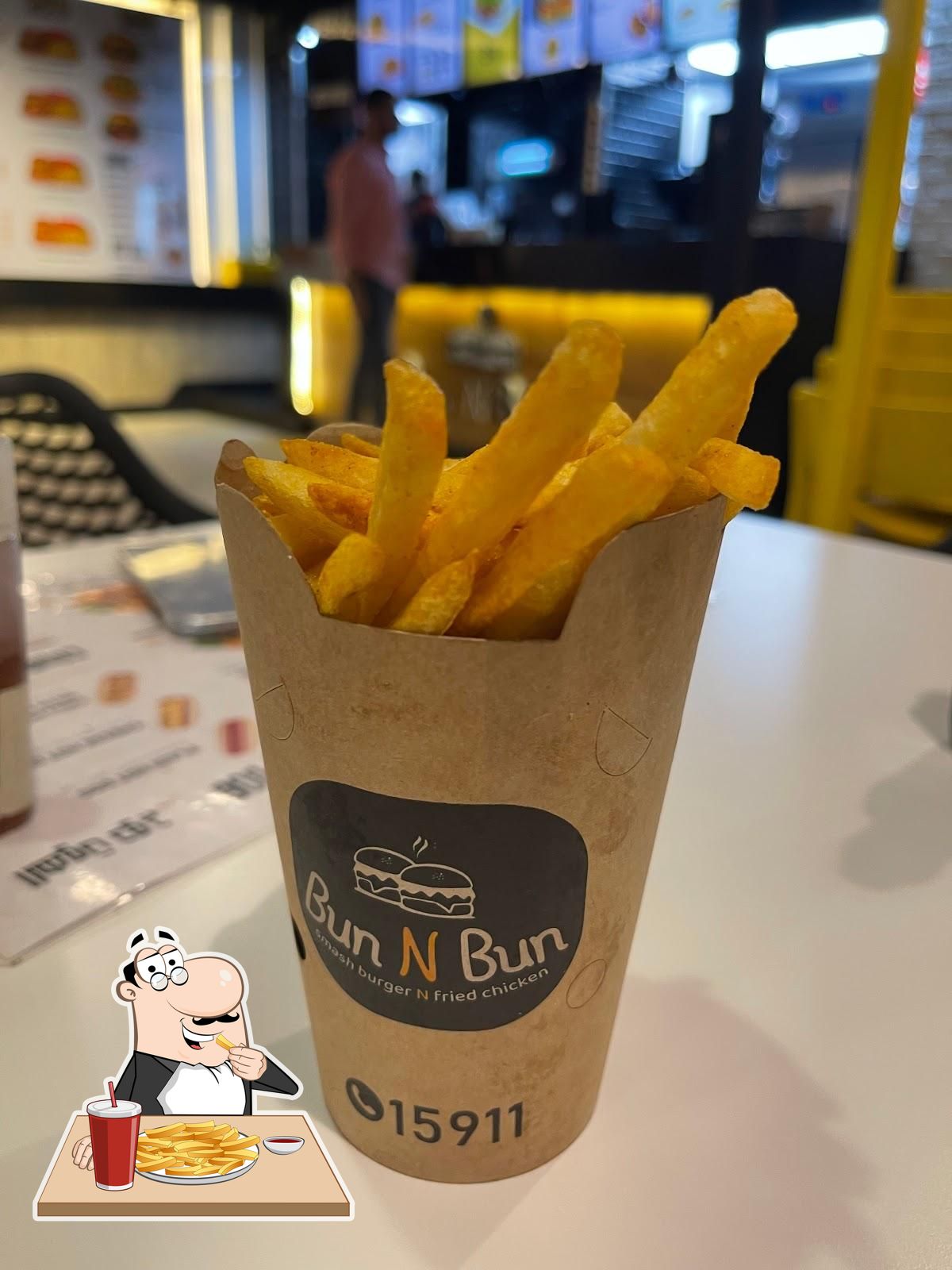 Bun n Bun restaurant, Egypt, 9، الأباجية، قسم الخليفة، محافظة القاهرة ...