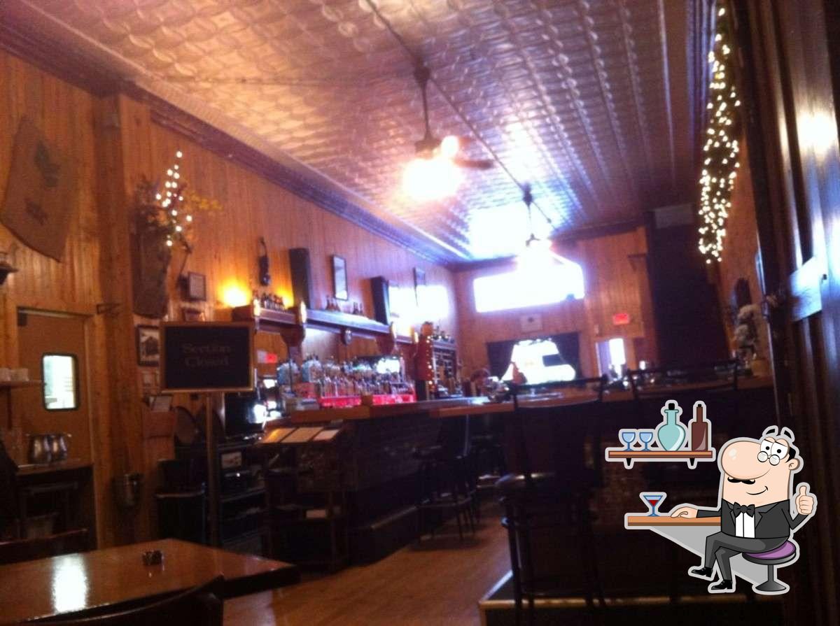 Silver Mill Restaurant in Philipsburg - Restaurant menu and reviews