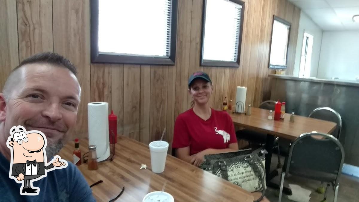 Deb's Hot Dogs in Bessemer - Restaurant reviews