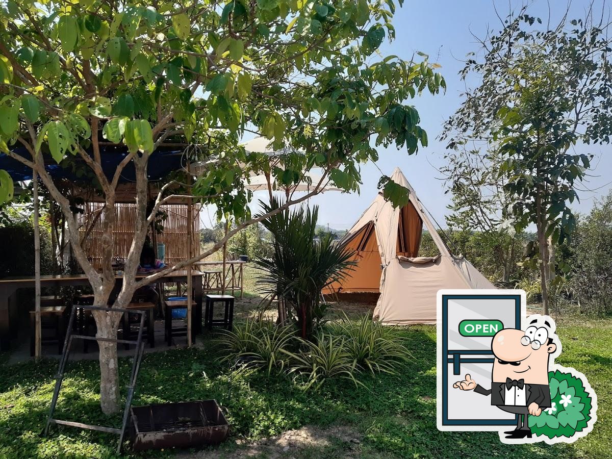 The Pizza Camp restaurant, Nong Irun