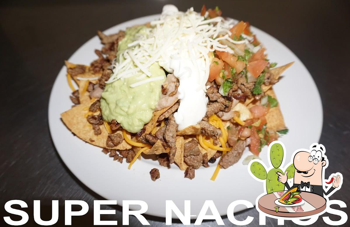 Paco's Mexican Food in Tucson - Restaurant menu and reviews