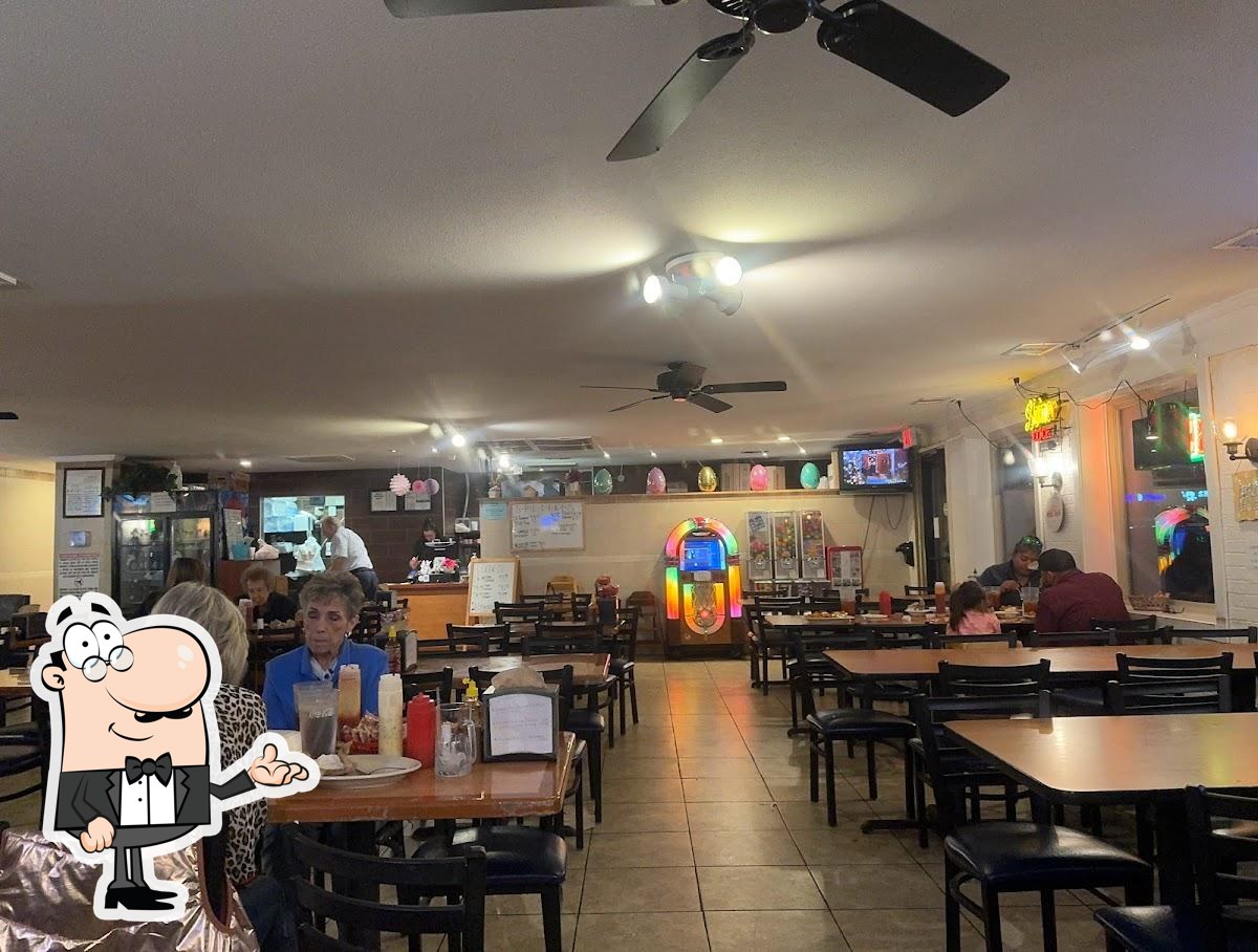 Lake Jackson Seafood, Lake Jackson - Restaurant menu, prices and reviews