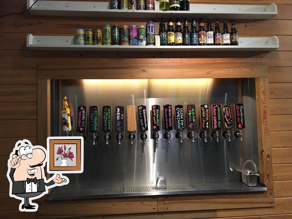 Lazy Moon Pizza, Orlando - Restaurant menu, prices and reviews
