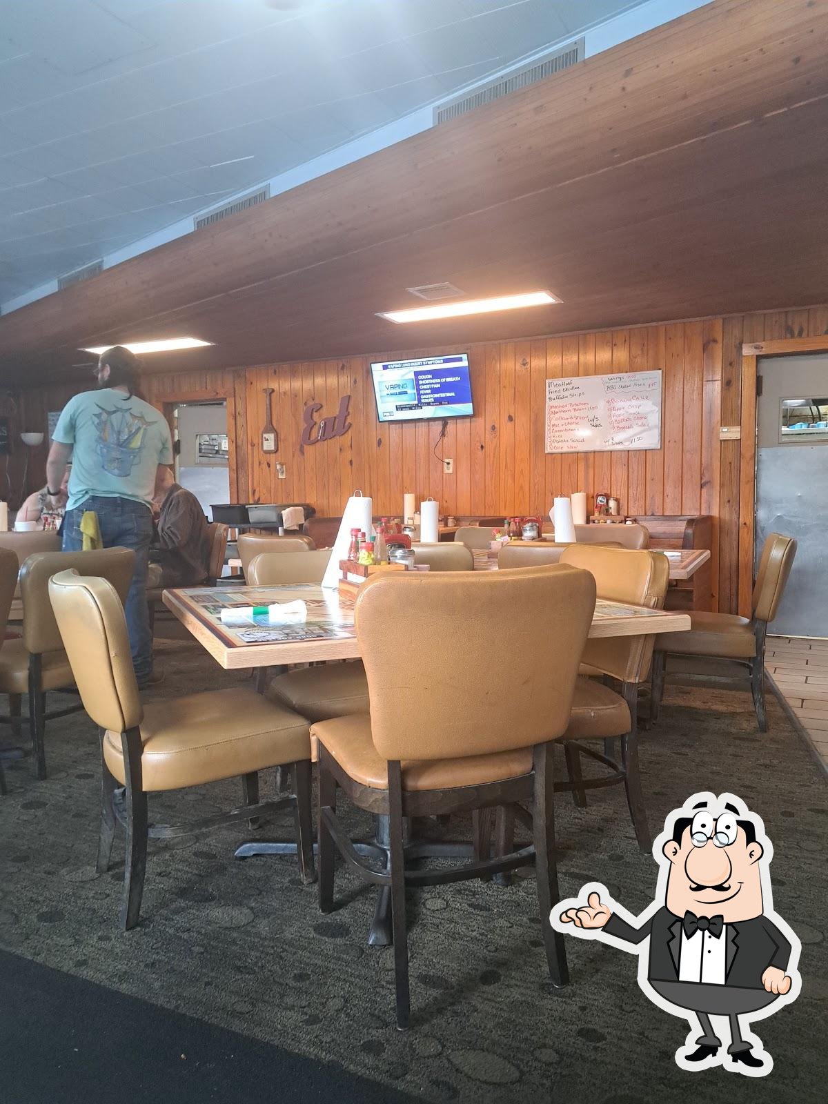 Bett's Big T Restaurant, Chiefland - Restaurant menu, prices and reviews