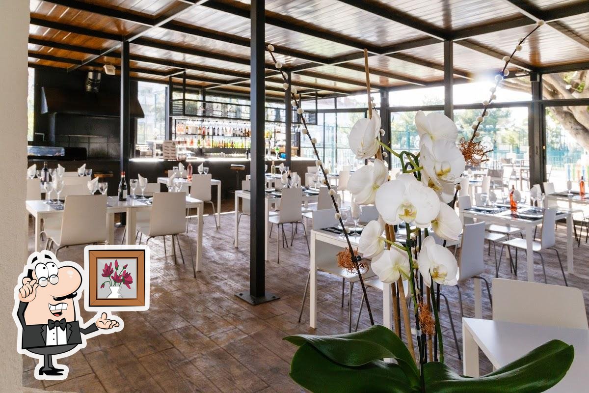 Real Club Padel Marbella in Marbella - Restaurant reviews