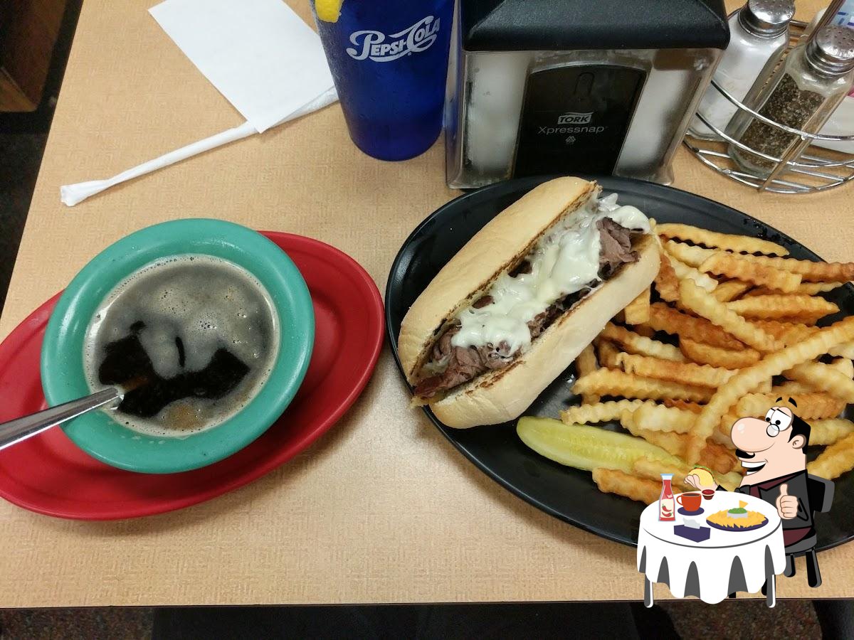 Odd Cuples Cafe in Bushnell - Restaurant menu and reviews
