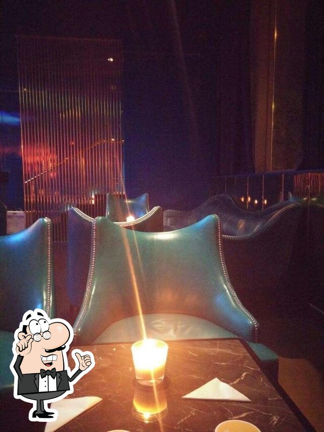 Uptown Bar, Lisbon - Restaurant menu, prices and reviews