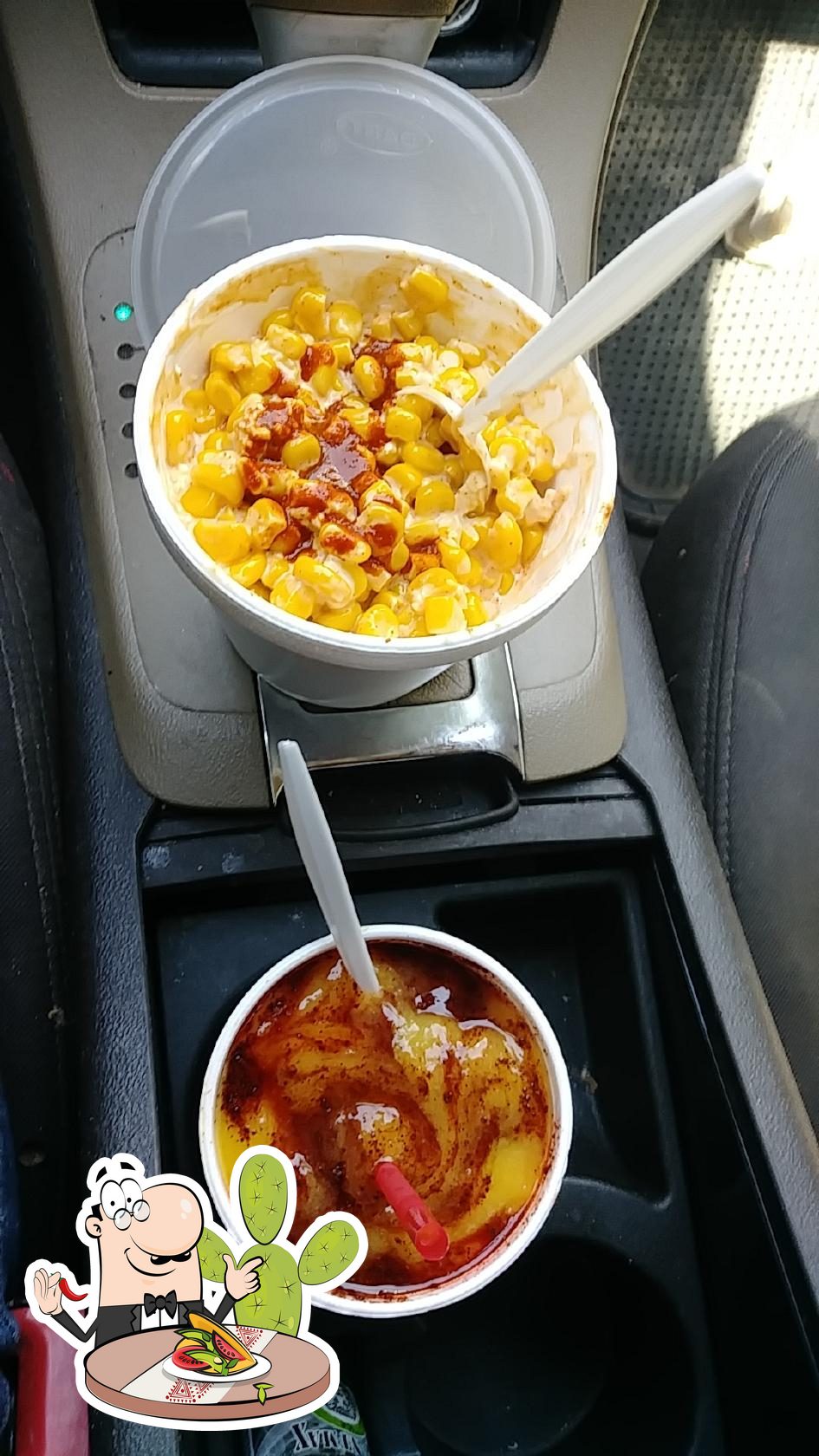 Ricos Elotes, 3321 Broadway St in Houston - Restaurant reviews