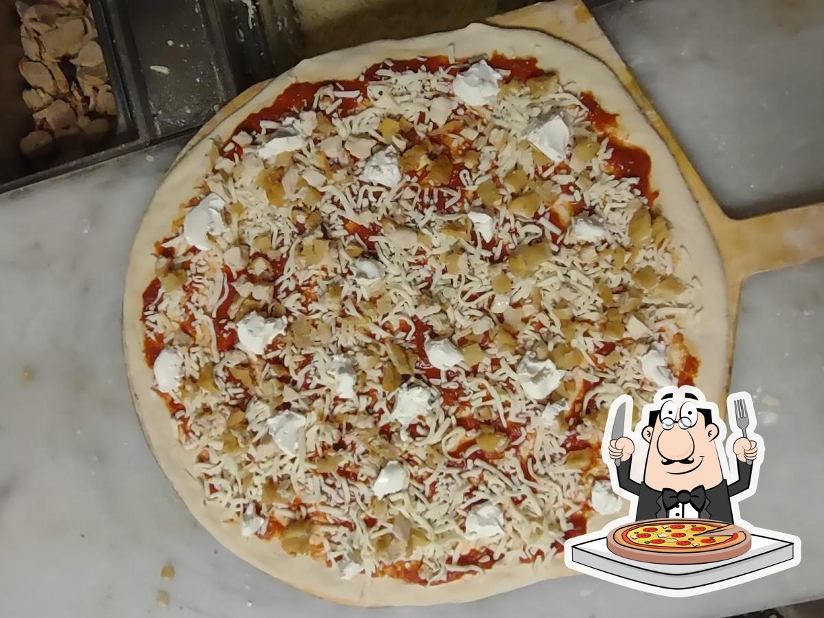 Mama Leone's Pizza in Greenacres - Restaurant menu and reviews