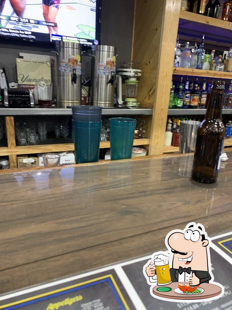 3rd Base Sports Bar & Grille, 439 Keyser Ave in Petersburg - Restaurant ...