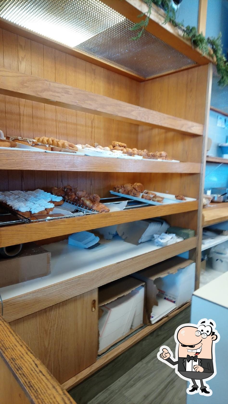 Maple City Bakery desserts, Chatham-Kent – menu, prices & reviews