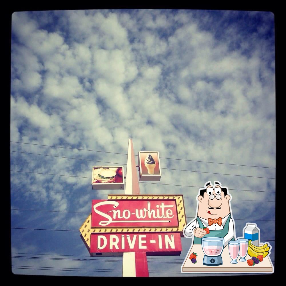 Sno White Drive-In in Aptos - Restaurant menu and reviews