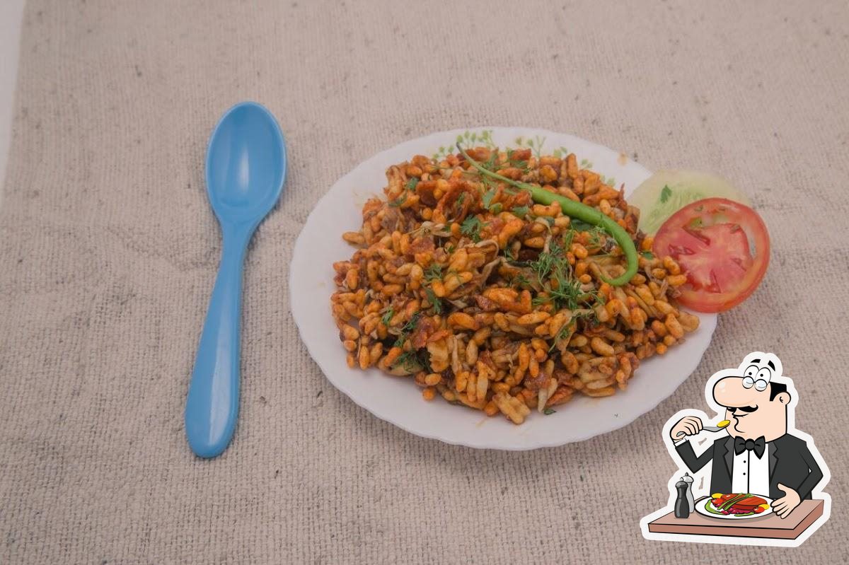 Shree Datta Bhel, Urun Islampur, Front of BSNL office - Restaurant reviews