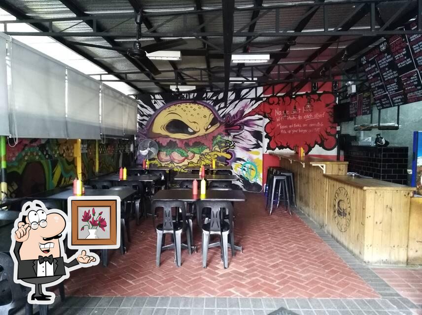Hey Ho Garage Burgers restaurant, Muntinlupa - Restaurant menu and reviews