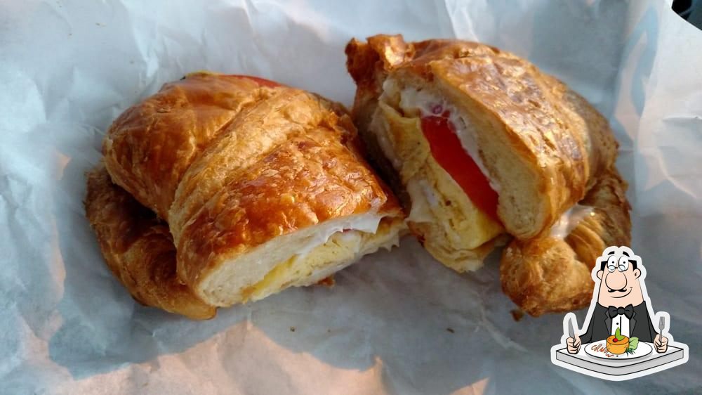 Colonial Bakery in Long Beach - Restaurant reviews