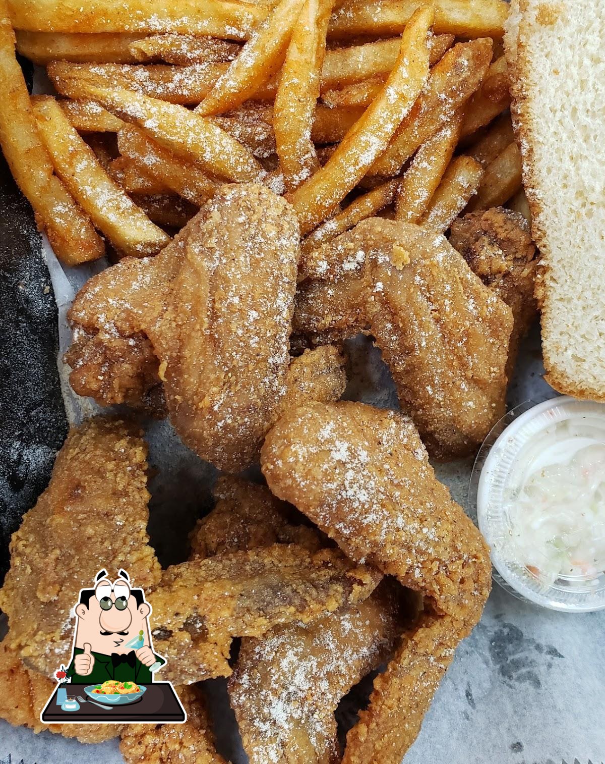 Luna's Chicken N Seafood, Kansas City - Restaurant menu, prices and reviews