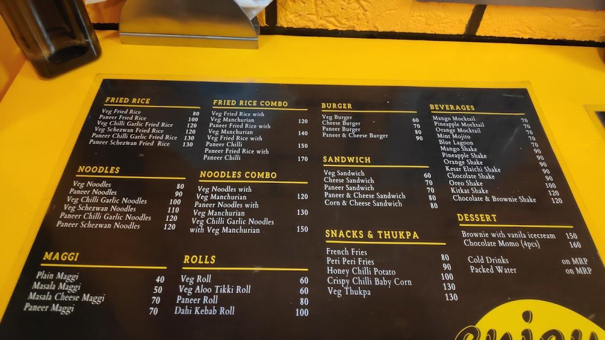 Menu at Momo my love ( a variety of momos ), Makroniya