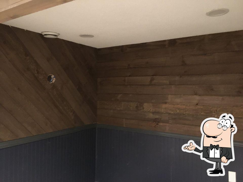 Pier 21, Penetanguishene - Restaurant menu, prices and reviews