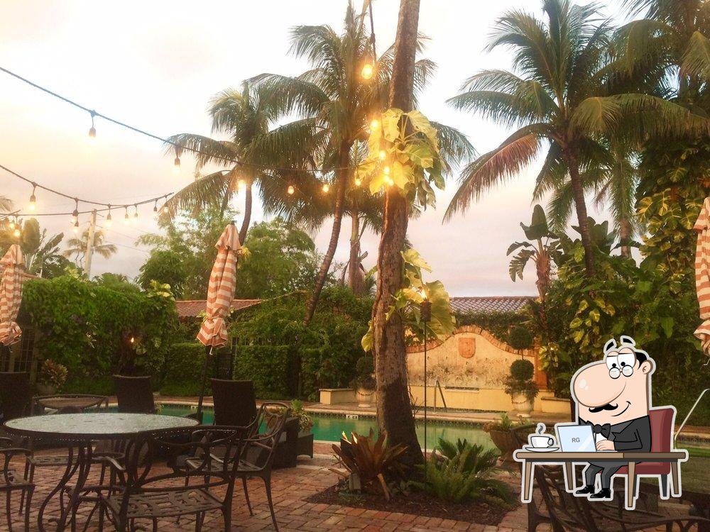 Veranda E, Naples - Restaurant menu, prices and reviews