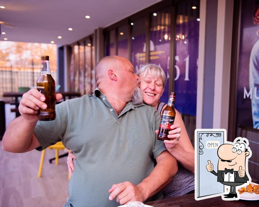 Area 51 Pub & Restaurant, Hartbeespoort, 101 Chopin St - Restaurant ...