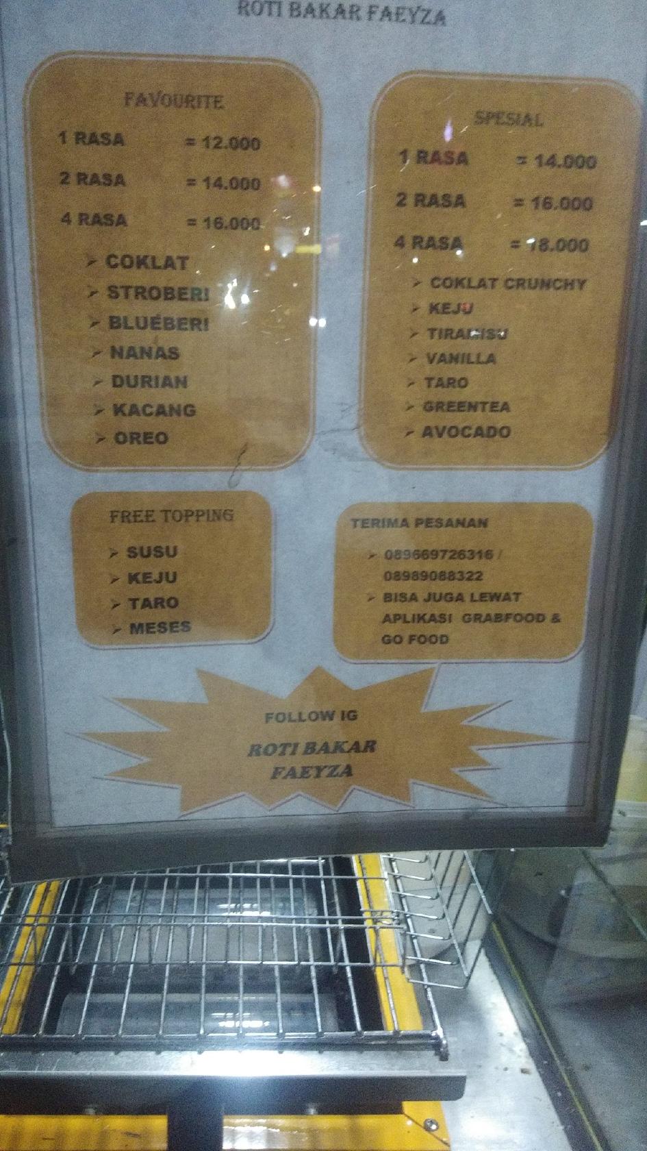 Menu at Roti Bakar Faeyza, Grogol