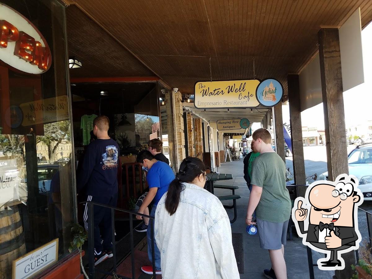 The Water Well Cafe 361, 215 S Main St in Victoria - Restaurant reviews