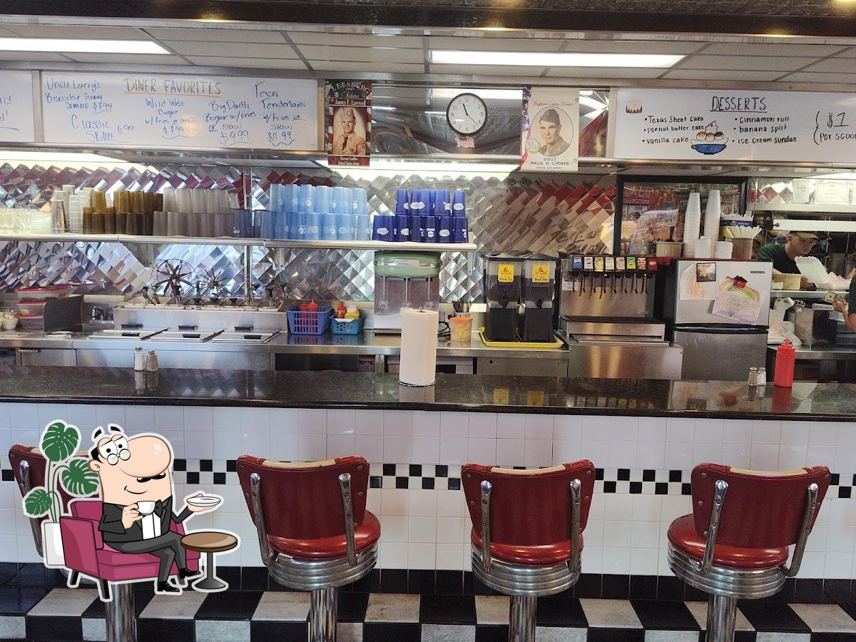 62 Classics' Diner, Hillsboro - Restaurant menu, prices and reviews