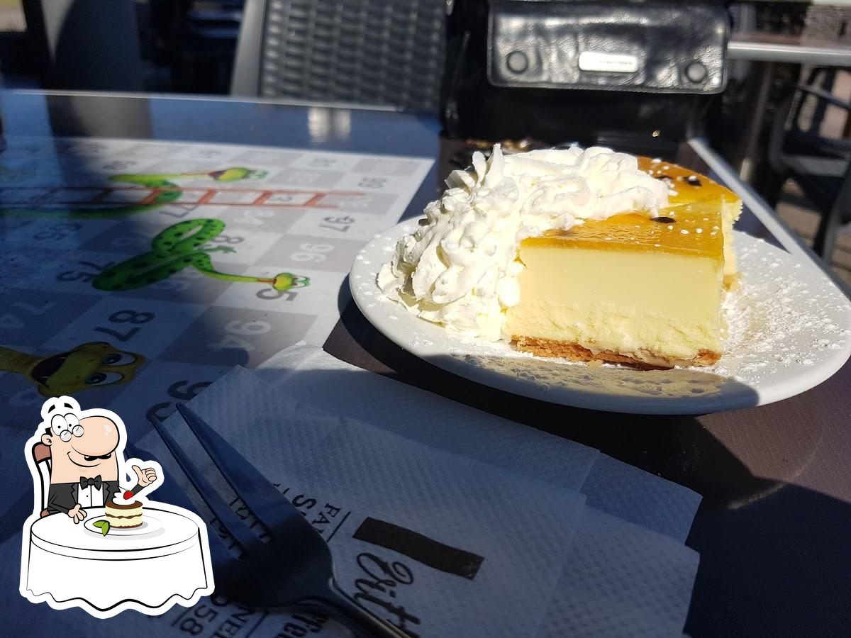 Dal Santo's Deli in Ayr - Restaurant menu and reviews