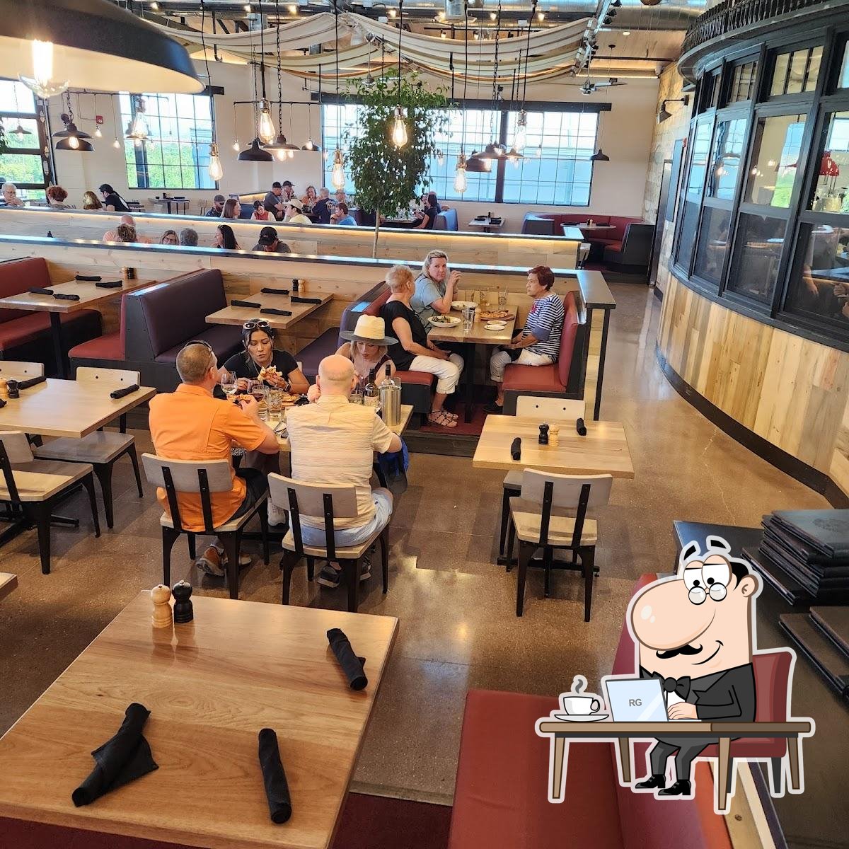 Merkin Vineyards Hilltop Winery & Trattoria, Cottonwood - Restaurant ...