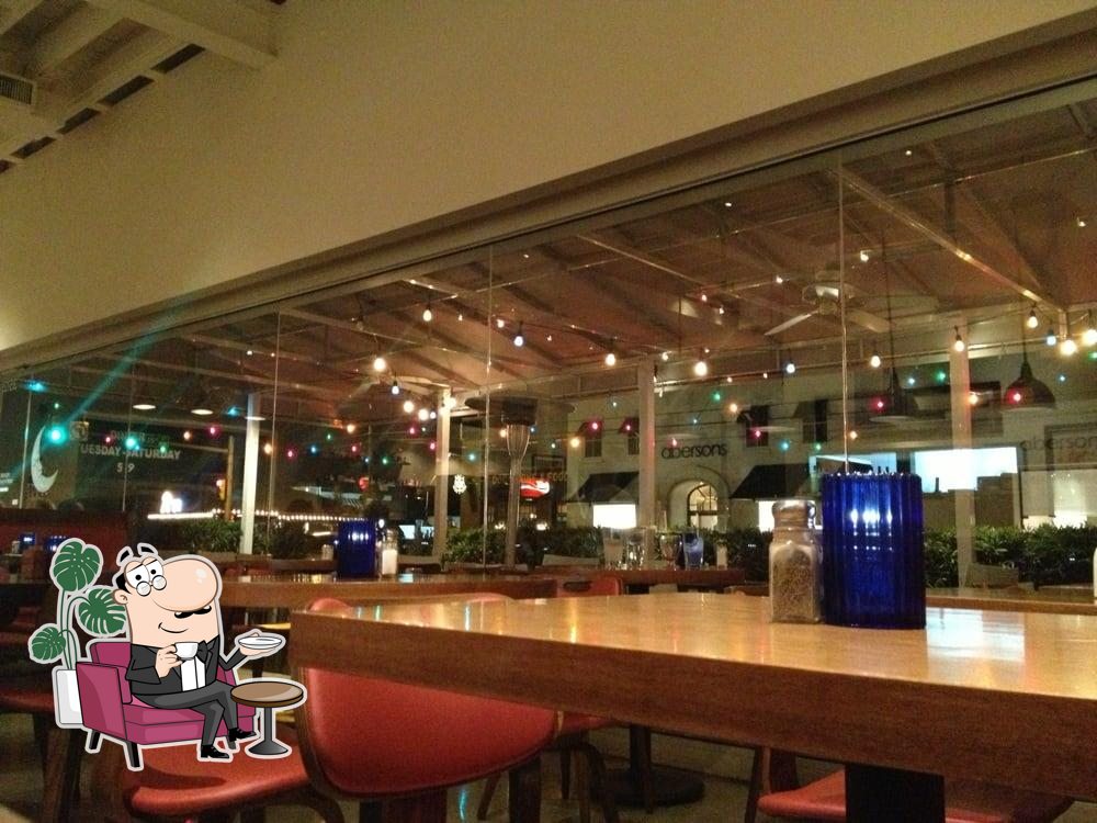 Blue Moon Café, Tulsa - Restaurant menu, prices and reviews