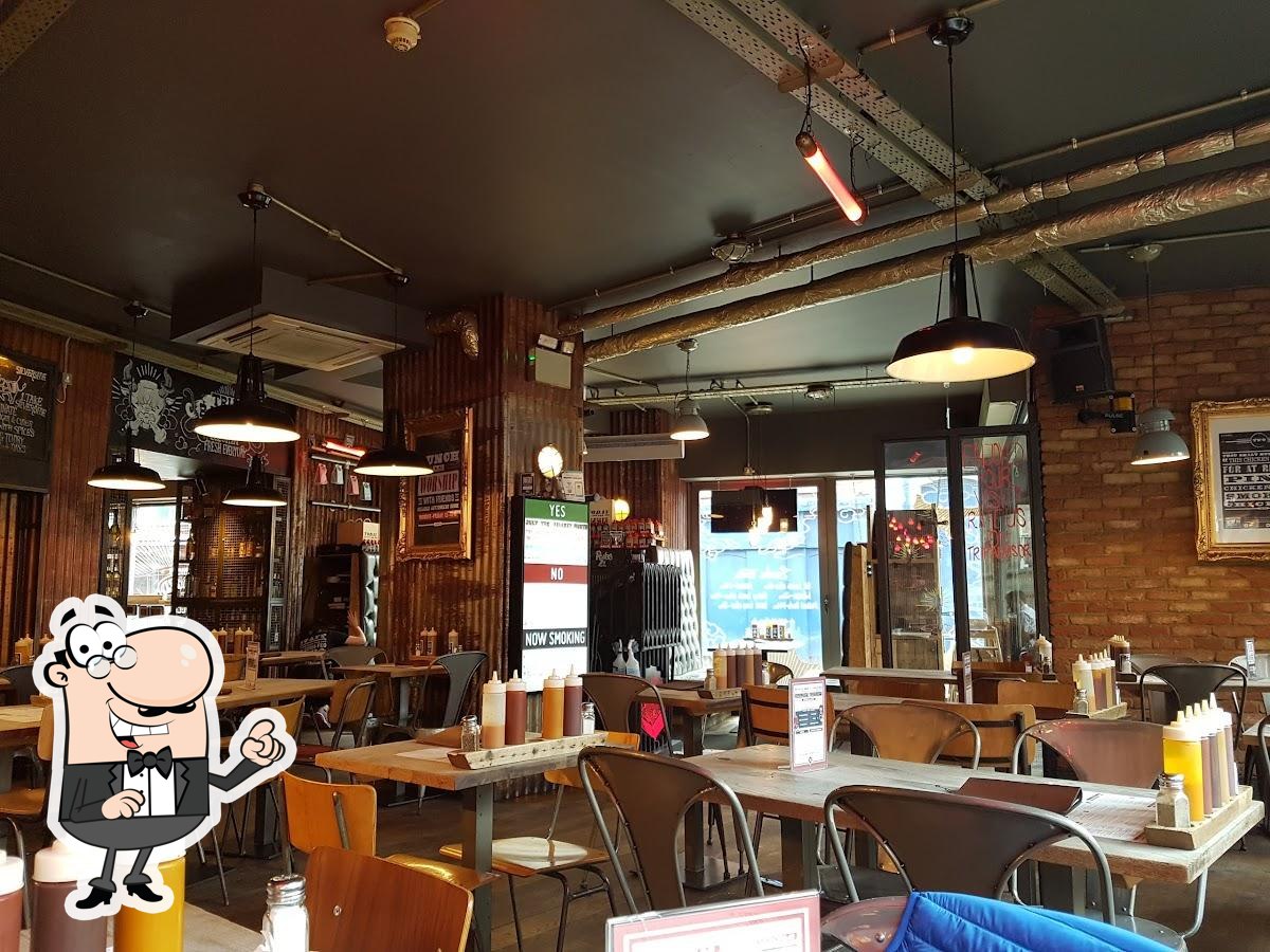 Red's True Barbecue, Leeds - Restaurant menu, prices and reviews